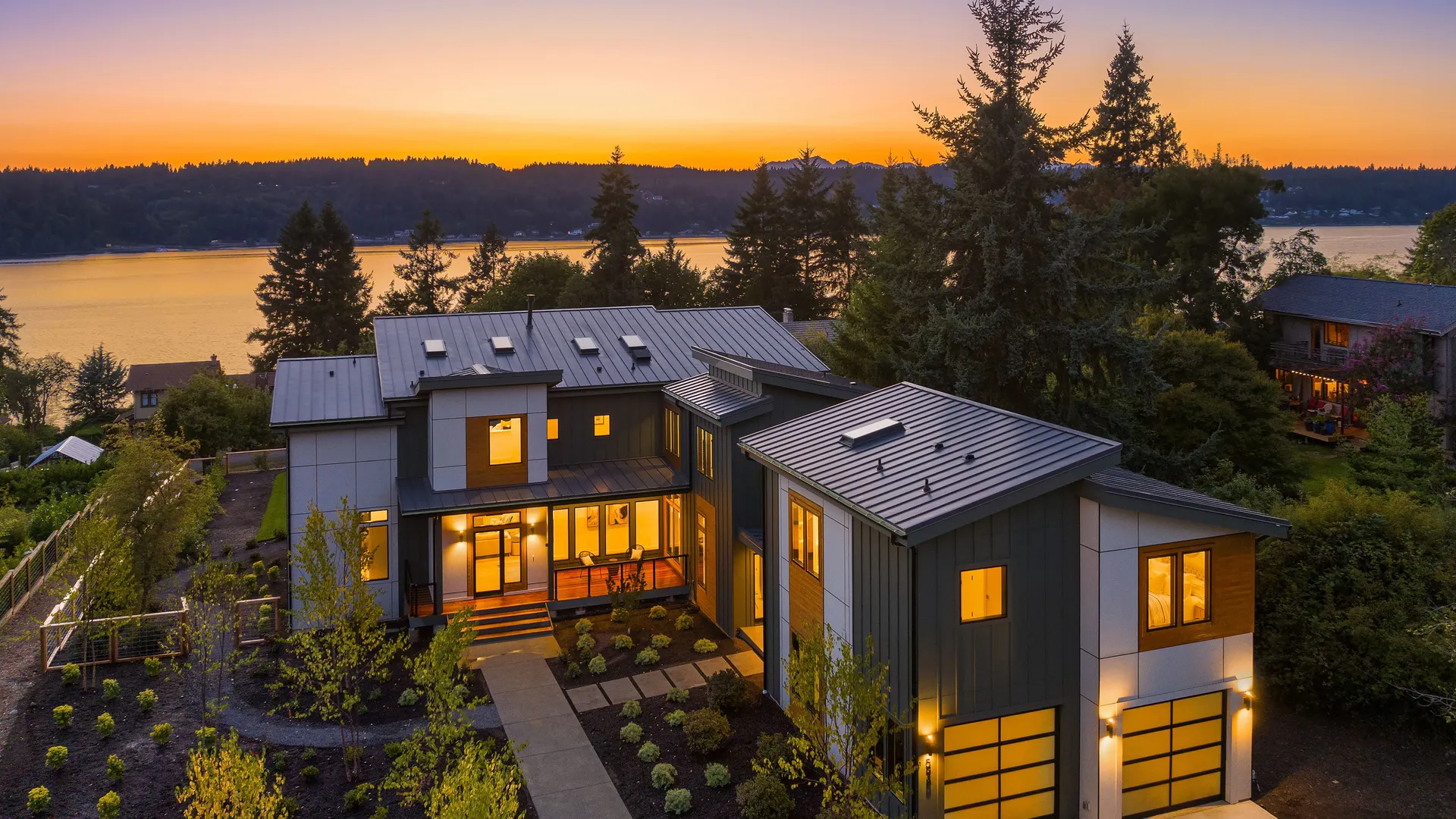 5940 NE Whitmore Way - Bainbridge Island, WA 98110 - MLS #2159638 ...
